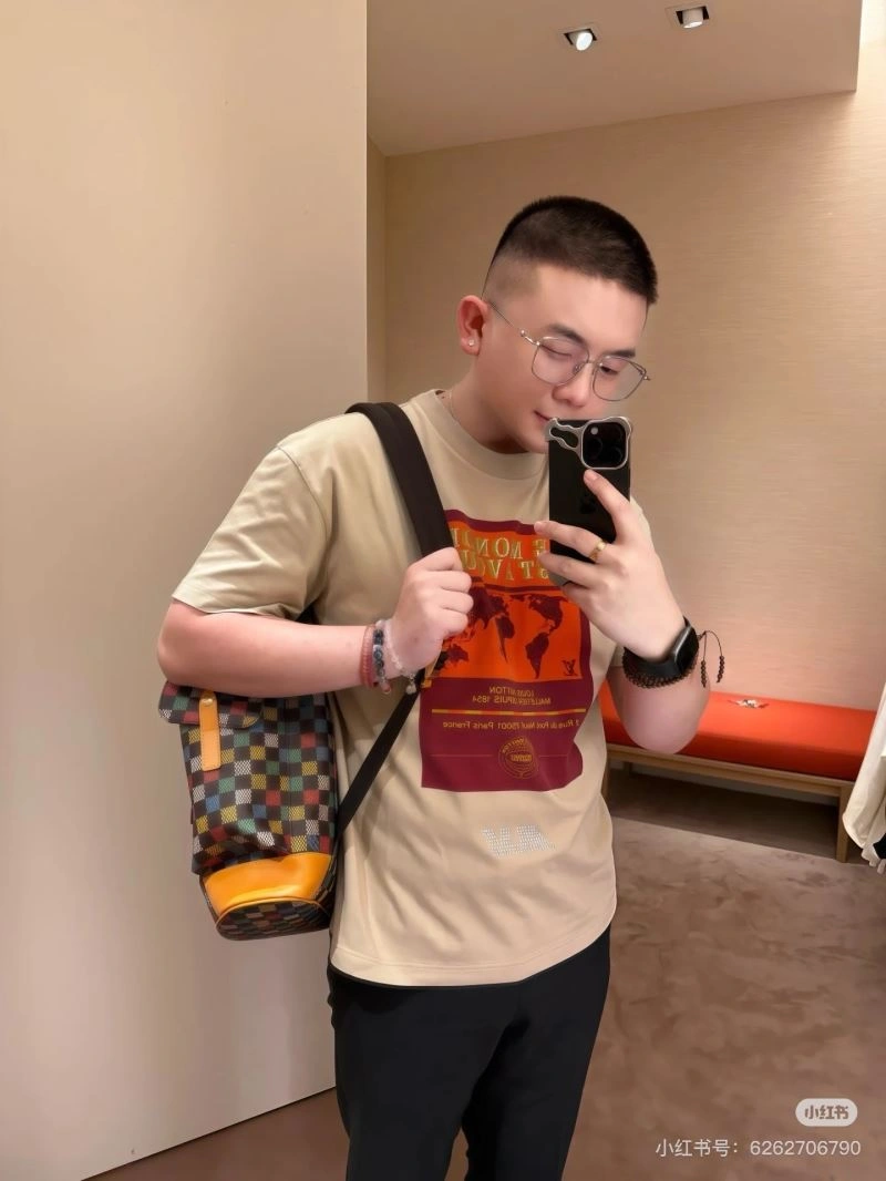 Original Louis Vuitton T-Shirts