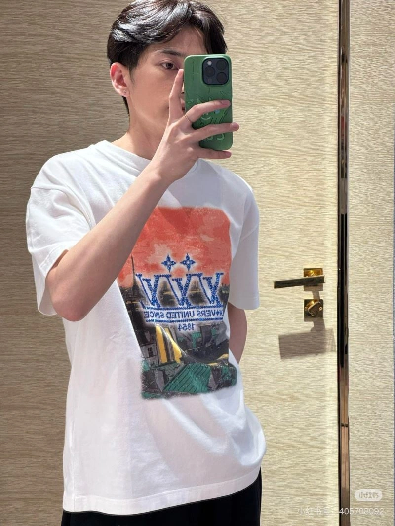 Discounted Louis Vuitton T-Shirts