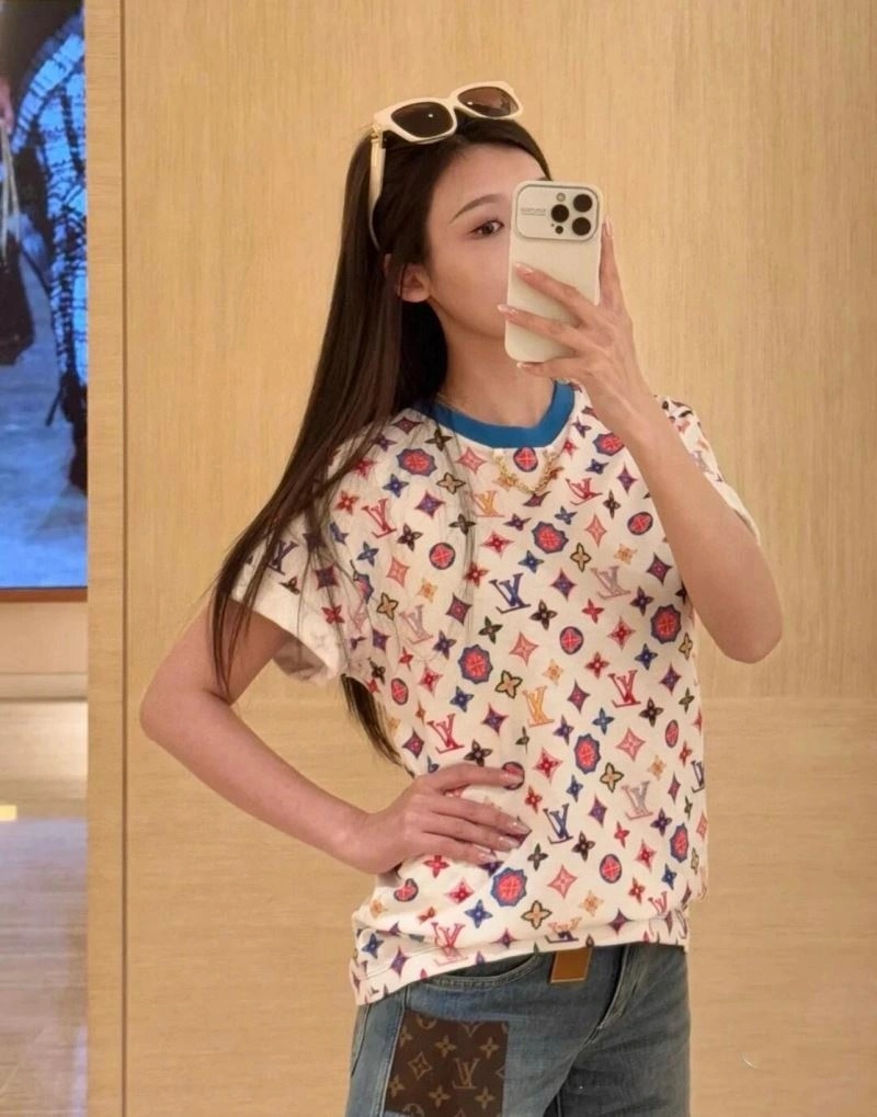 Value-priced Louis Vuitton T-Shirts