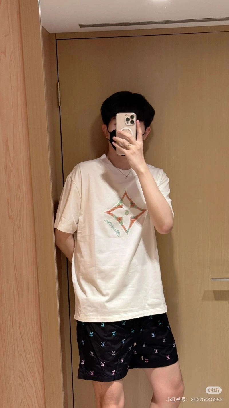 Legit Louis Vuitton T-Shirts