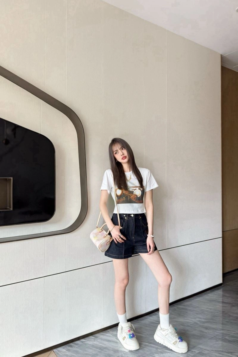 Inexpensive Louis Vuitton T-Shirts