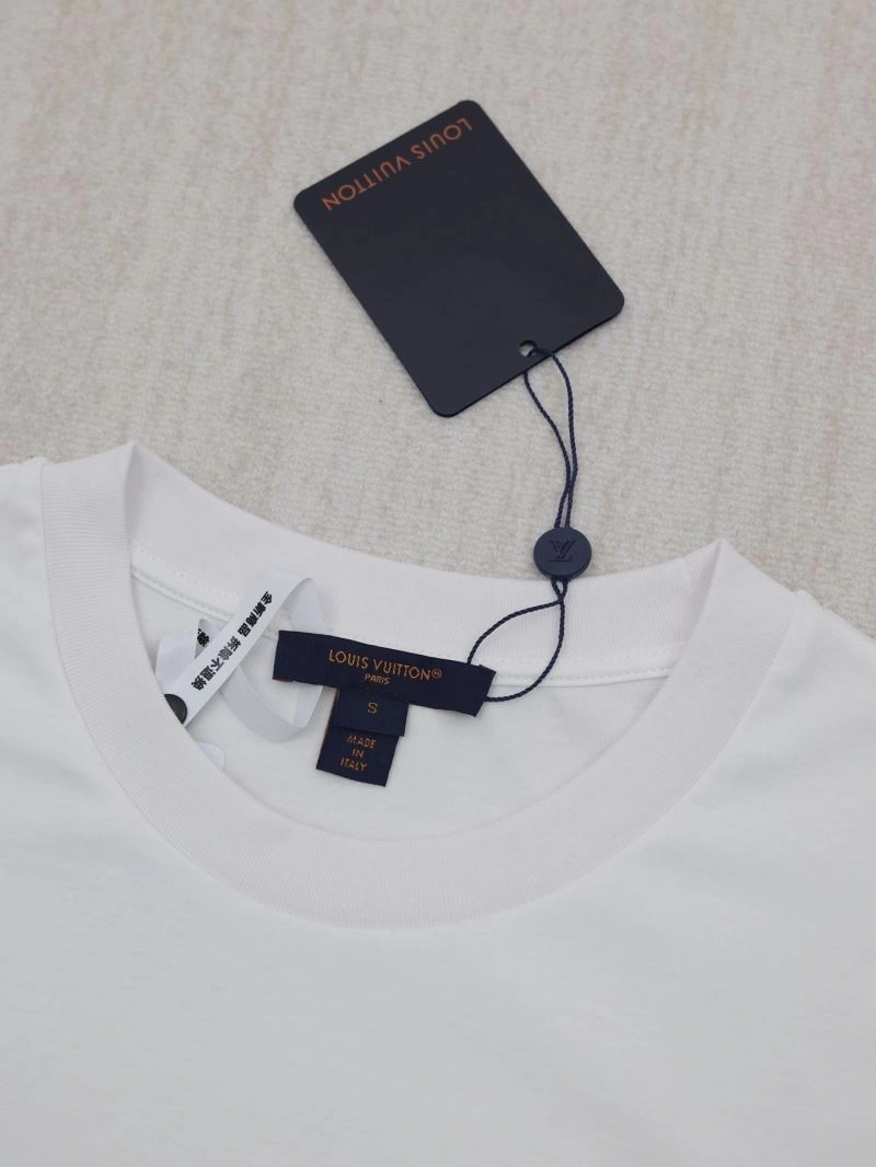 High accuracy Louis Vuitton T-Shirts