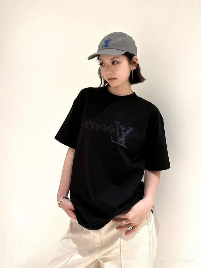 Economical Louis Vuitton T-Shirts