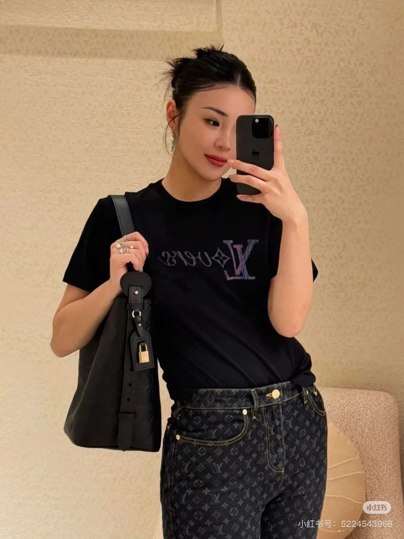 Economical Louis Vuitton T-Shirts