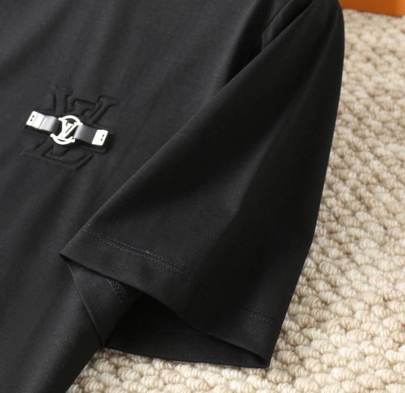 Factory-made Louis Vuitton T-Shirts