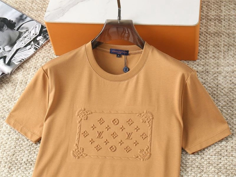 Factory-made Louis Vuitton T-Shirts