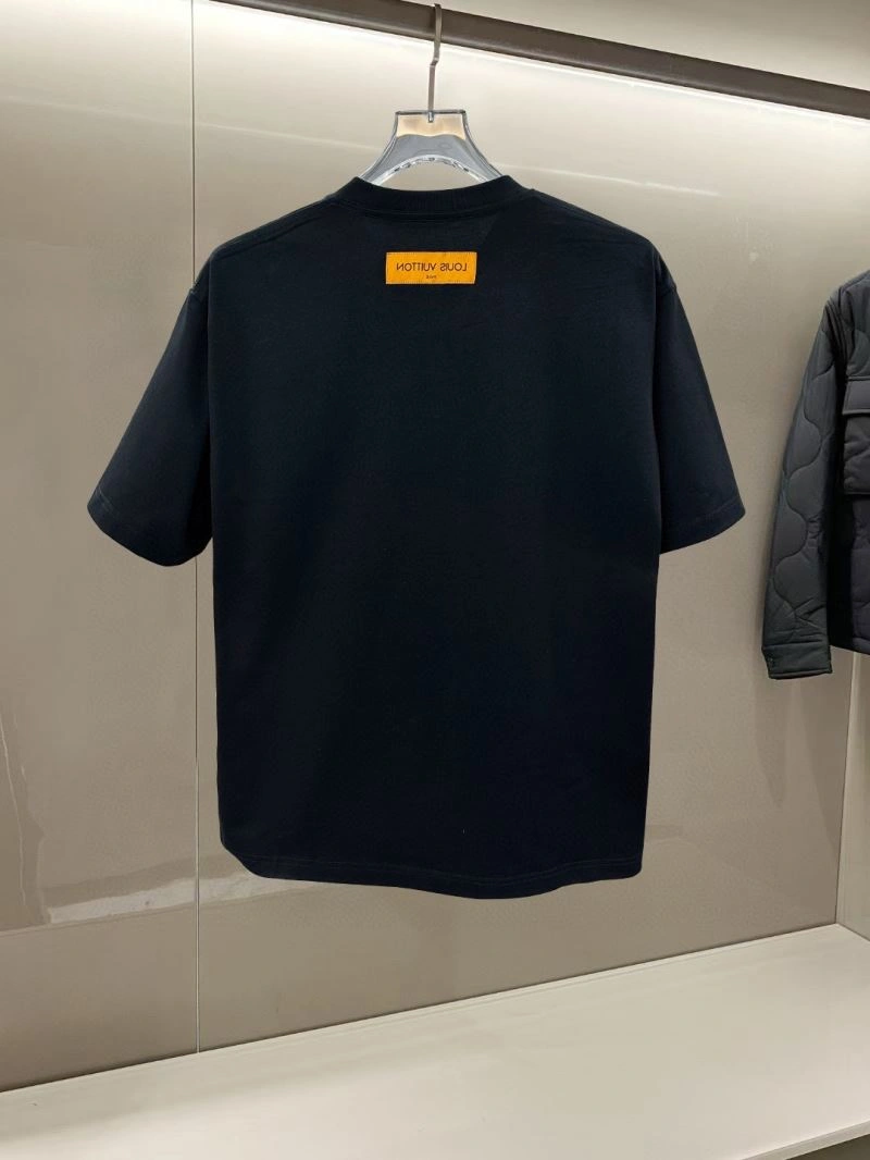 Bargain Louis Vuitton T-Shirts