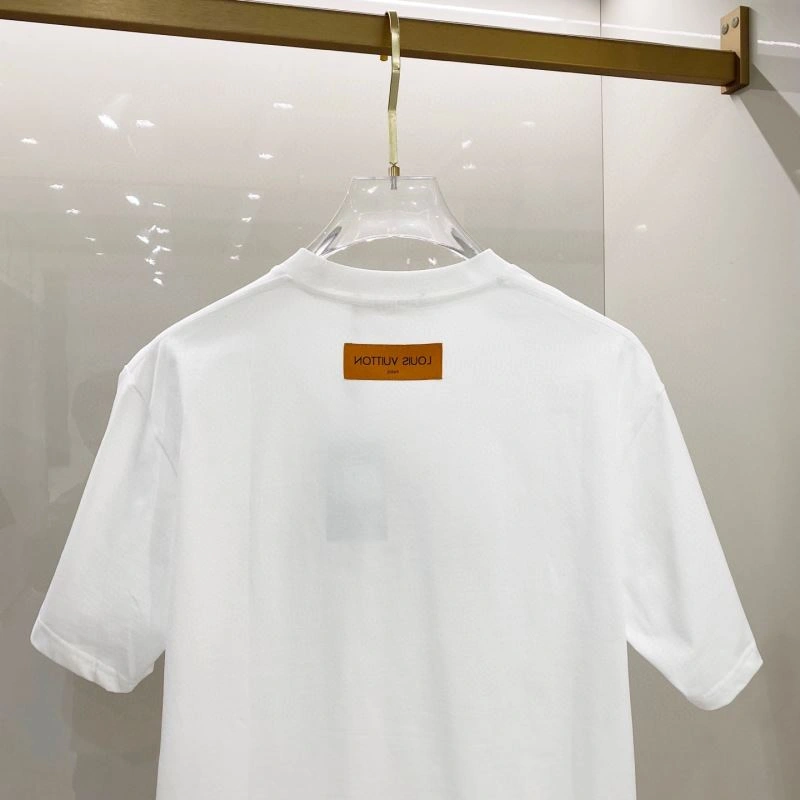 Inexpensive Louis Vuitton T-Shirts