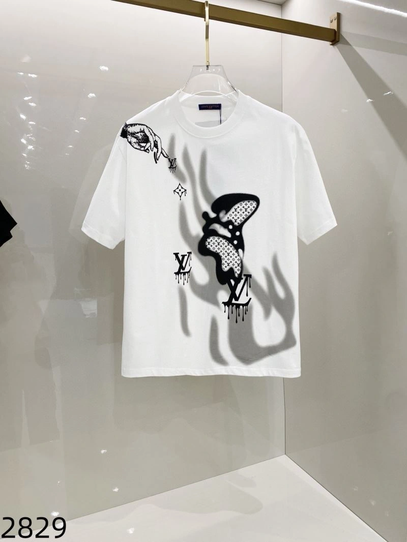 Precise copy Louis Vuitton T-Shirts