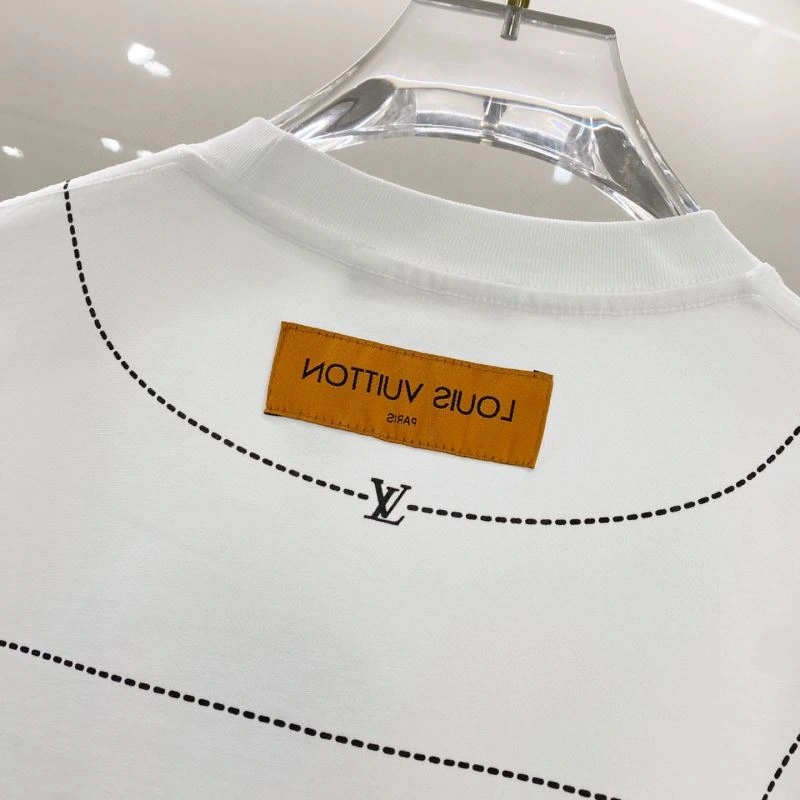Top match Louis Vuitton T-Shirts
