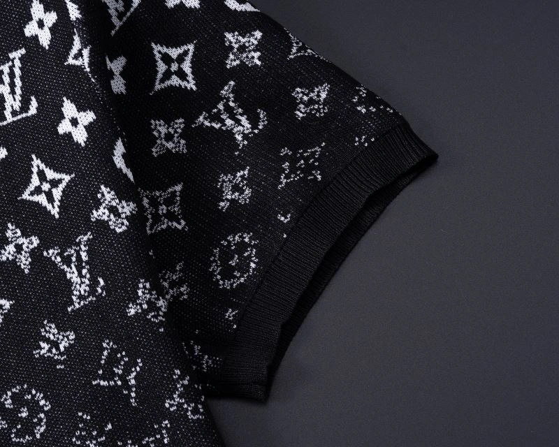 Low-cost Louis Vuitton T-Shirts