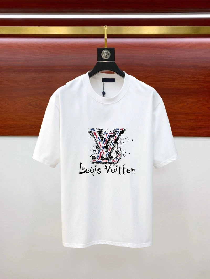 Indistinguishable Louis Vuitton T-Shirts