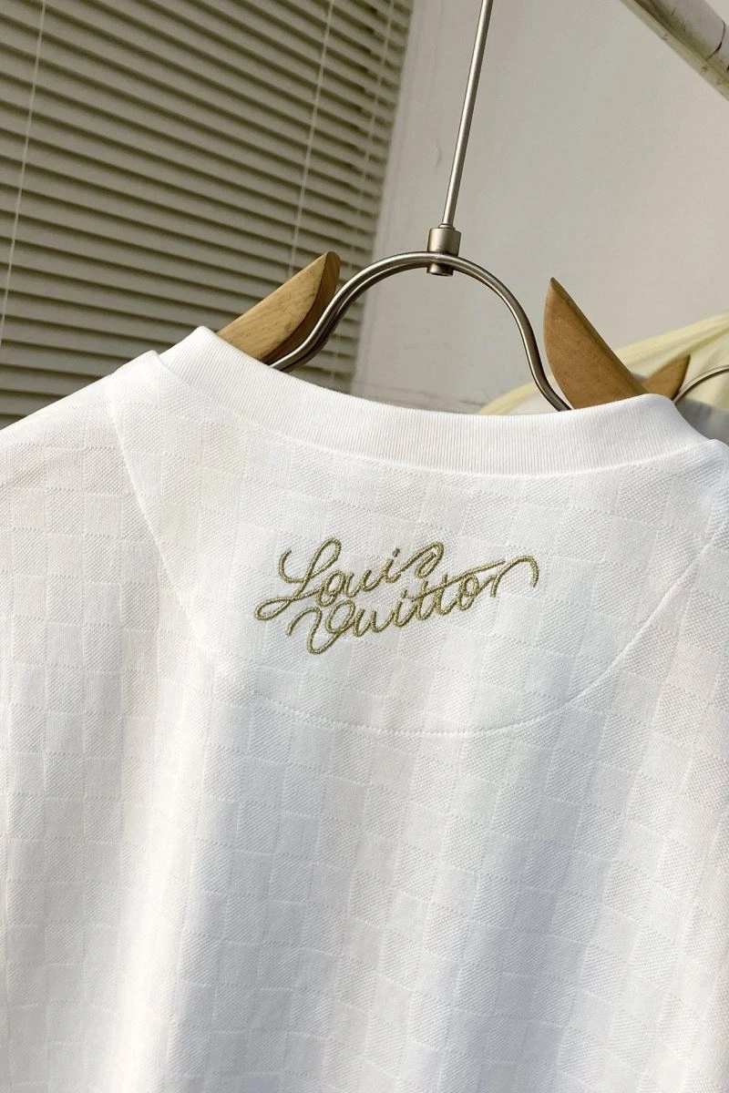 Top mirror Louis Vuitton T-Shirts