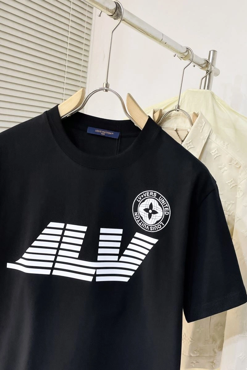 Inexpensive Louis Vuitton T-Shirts