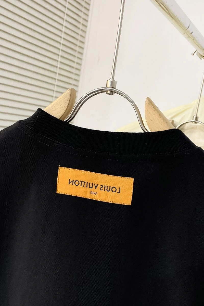 Inexpensive Louis Vuitton T-Shirts