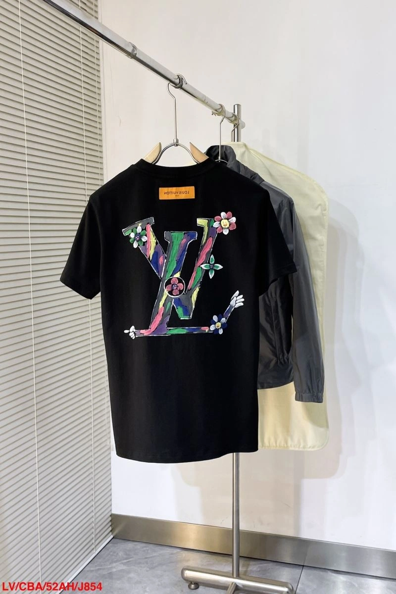Low-cost Louis Vuitton T-Shirts