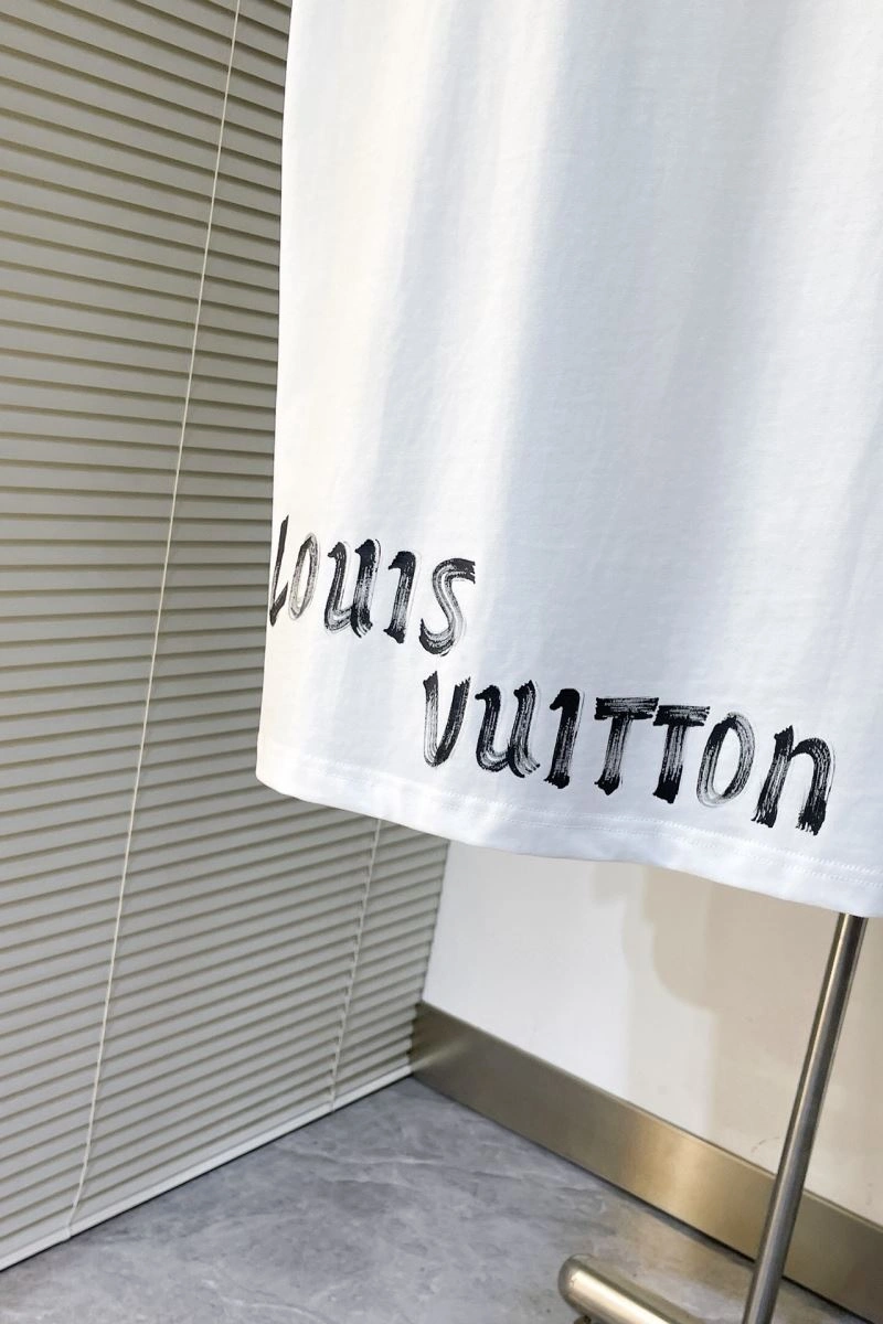 High fidelity Louis Vuitton T-Shirts