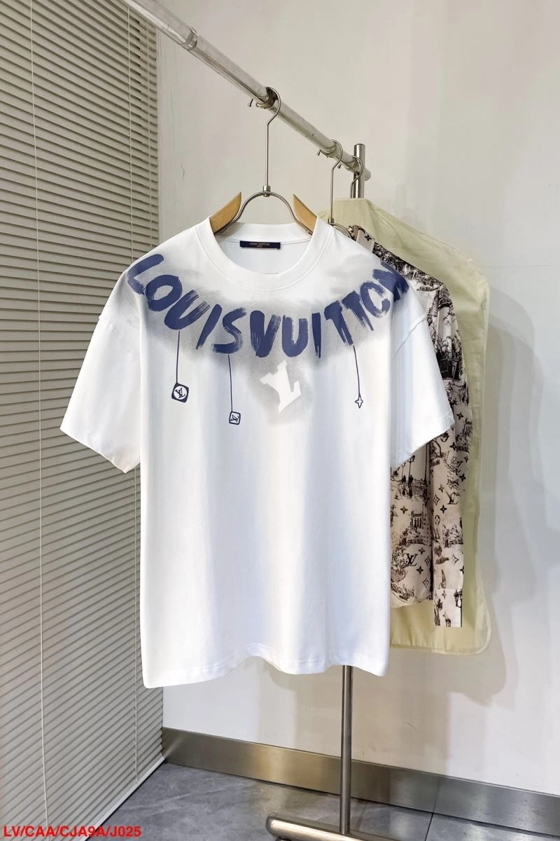 Precise copy Louis Vuitton T-Shirts