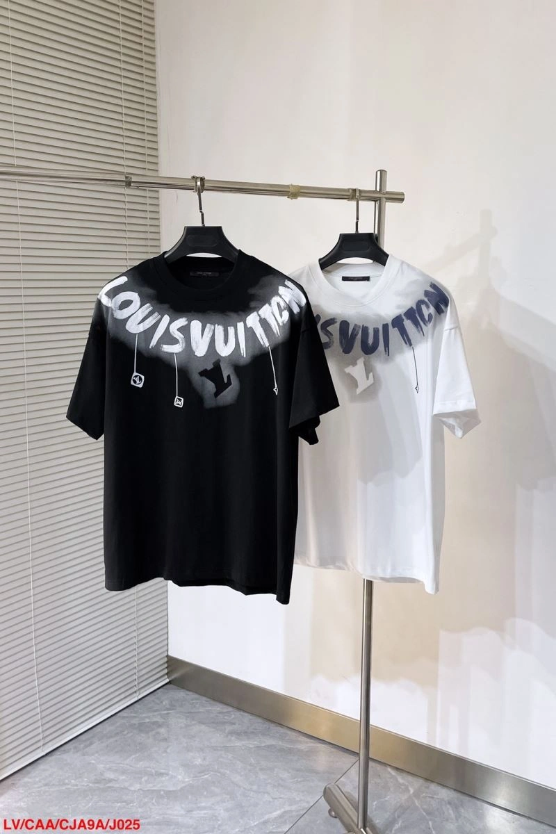 Precise copy Louis Vuitton T-Shirts