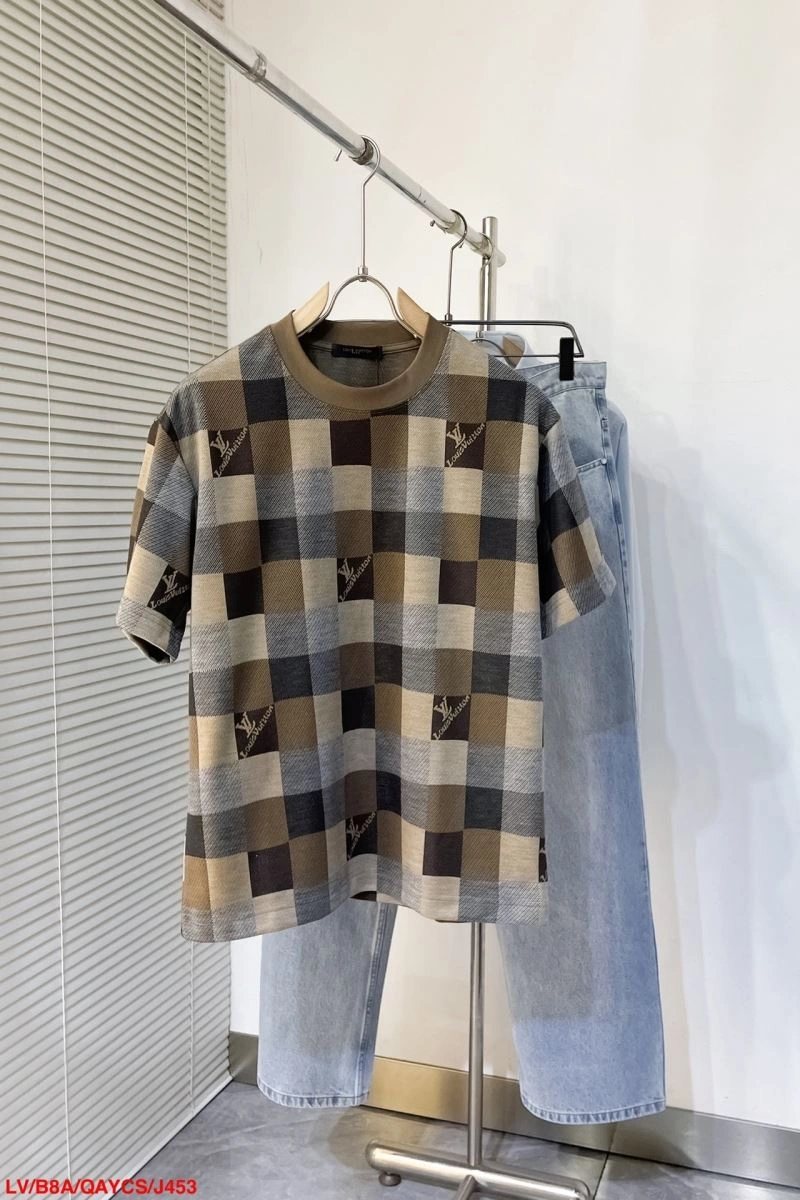 High fidelity Louis Vuitton T-Shirts