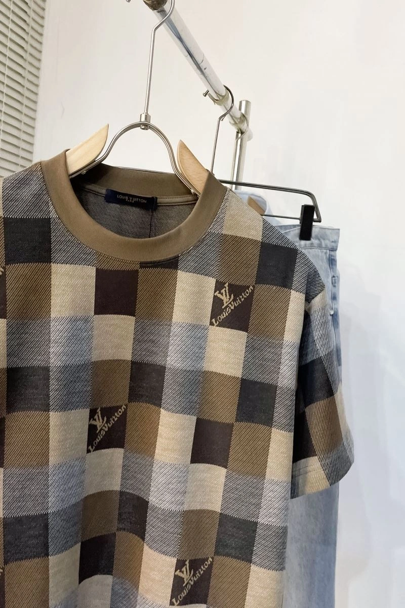High fidelity Louis Vuitton T-Shirts