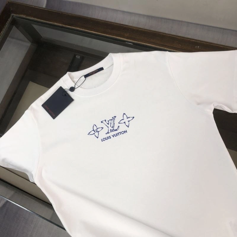 Low-cost Louis Vuitton T-Shirts