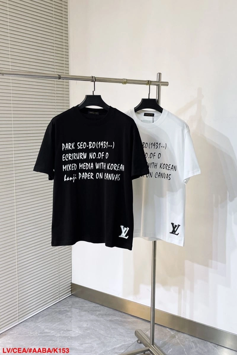 Bargain Louis Vuitton T-Shirts