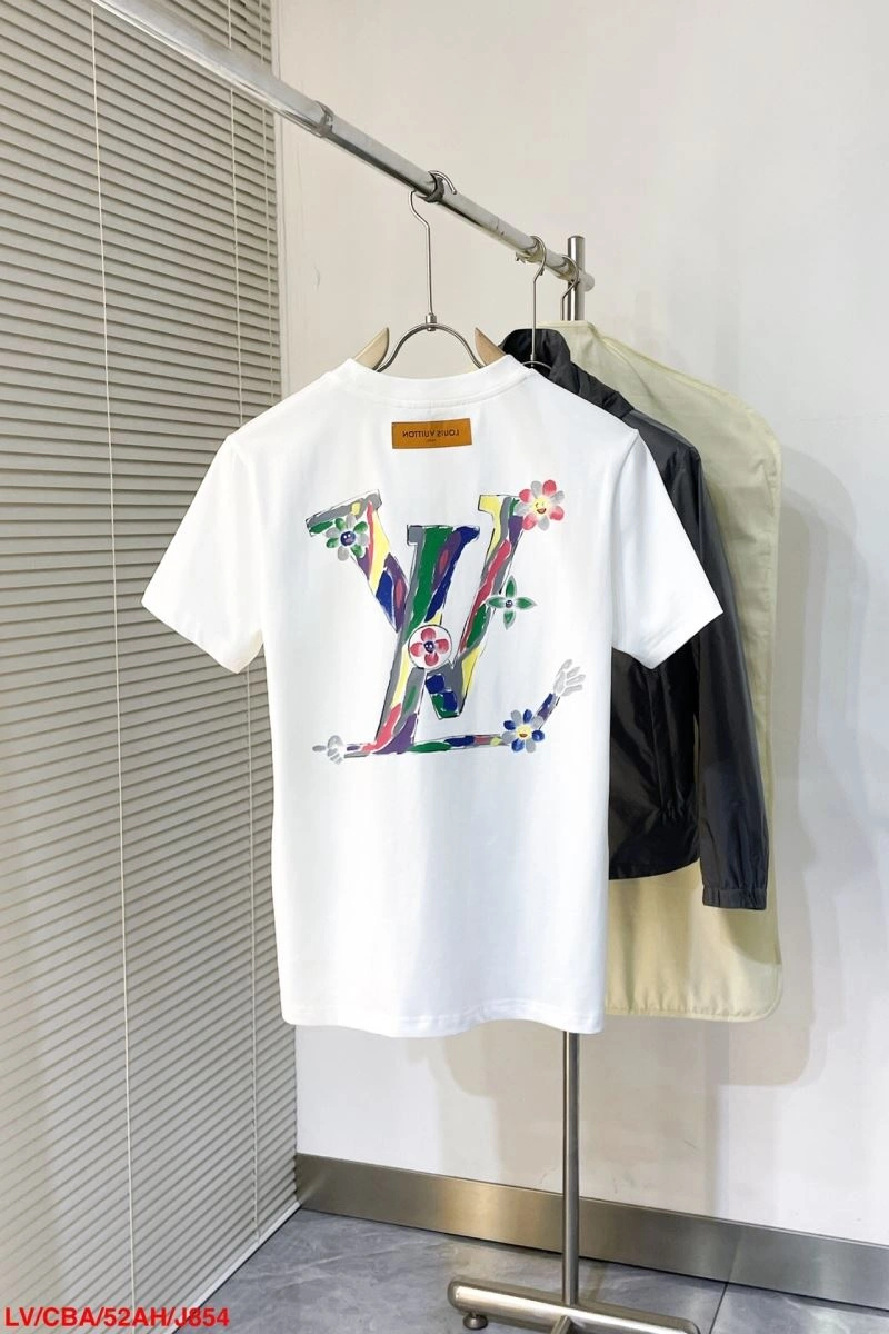 Bargain Louis Vuitton T-Shirts