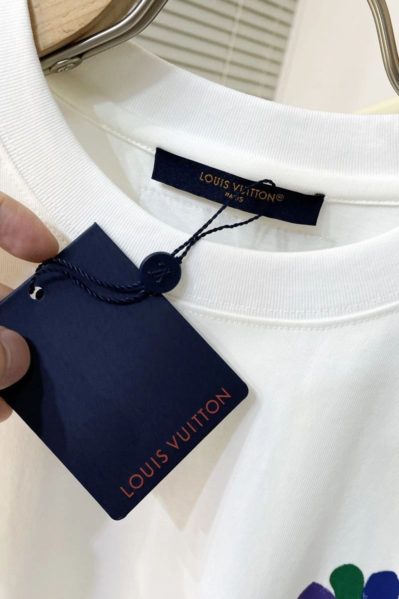 Bargain Louis Vuitton T-Shirts