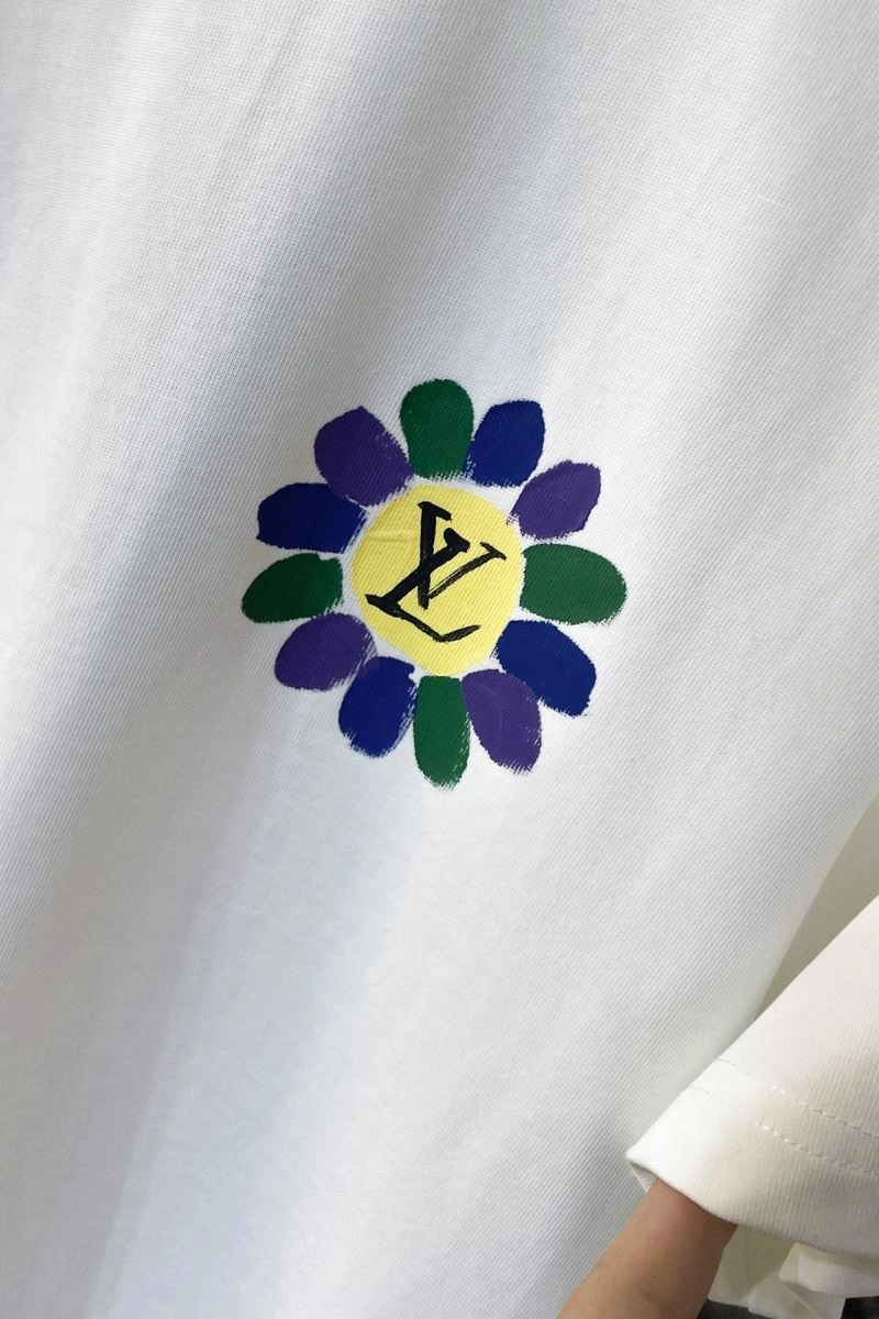 Bargain Louis Vuitton T-Shirts