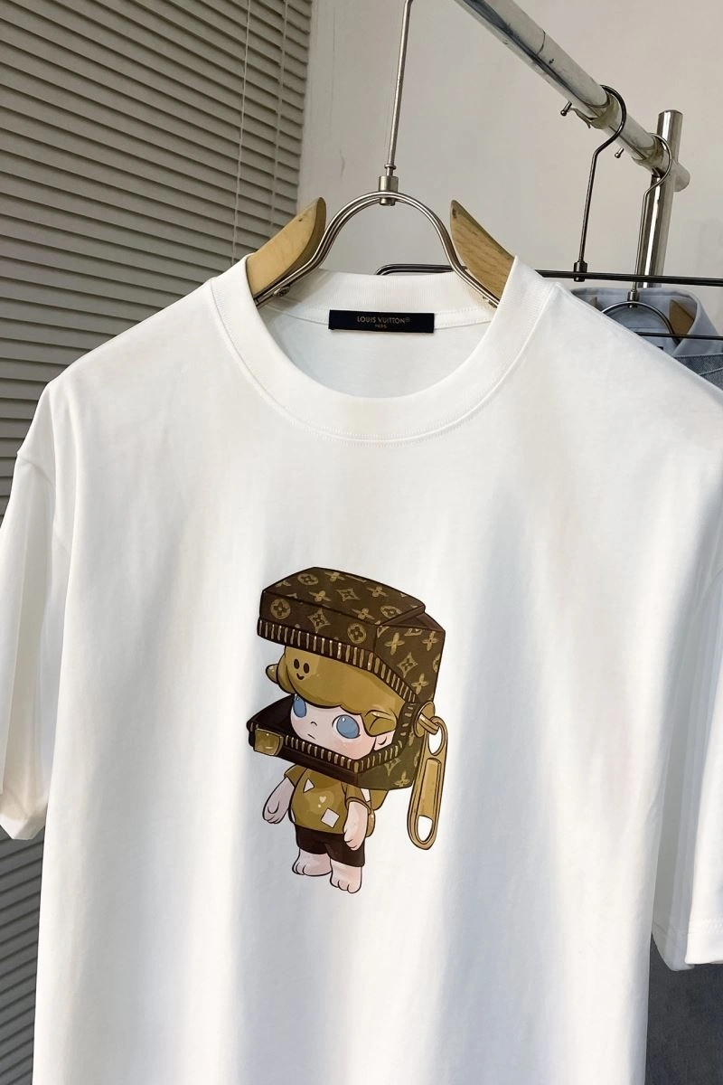 Top match Louis Vuitton T-Shirts