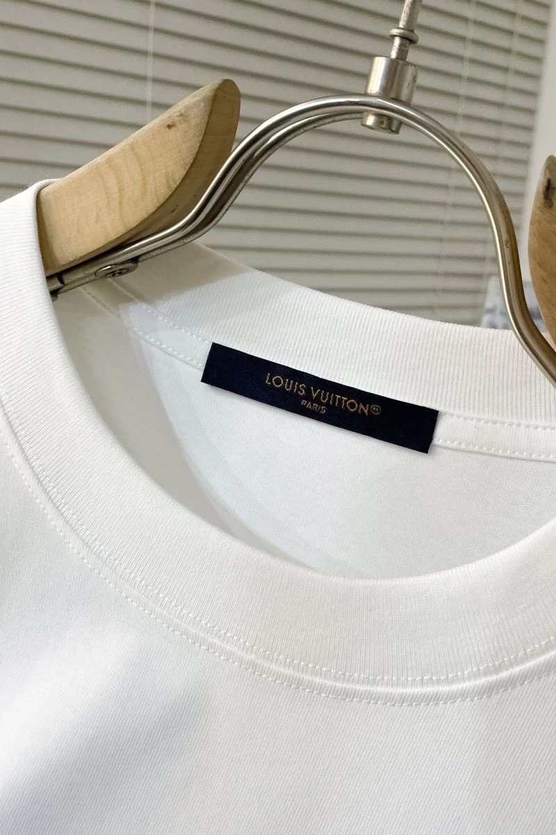 Top match Louis Vuitton T-Shirts