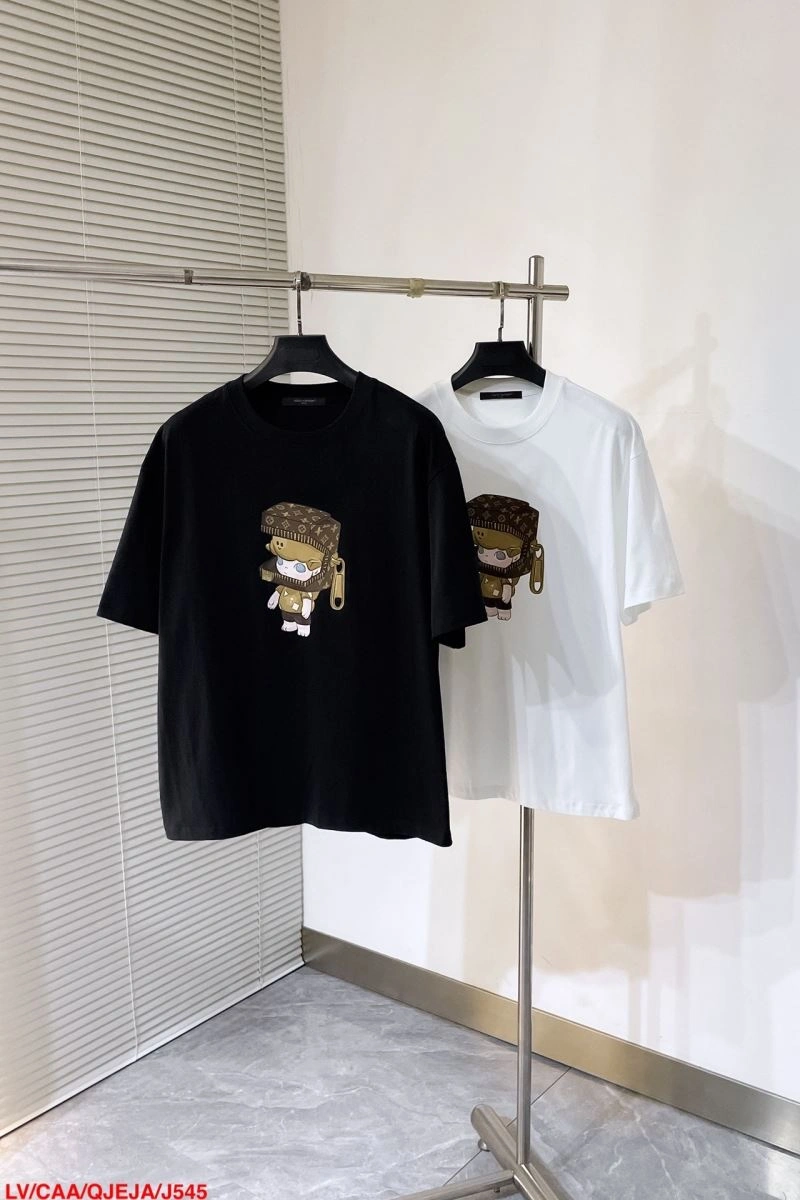 Top match Louis Vuitton T-Shirts