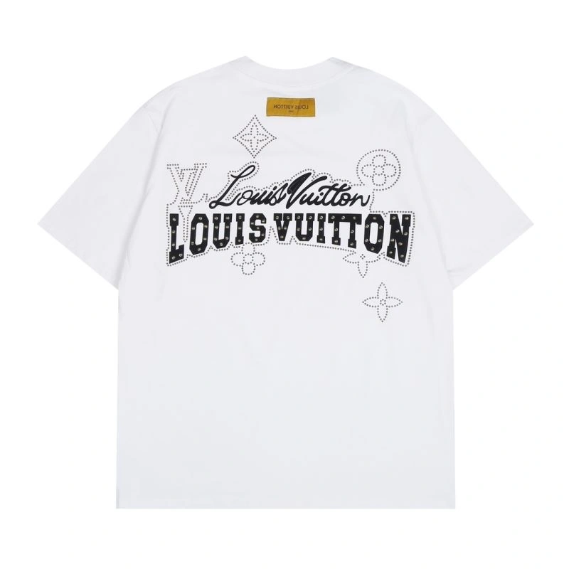 Accurate model Louis Vuitton T-Shirts