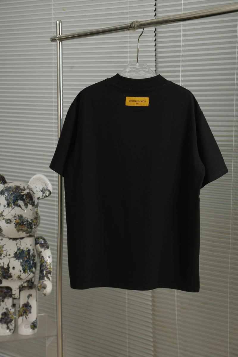High accuracy Louis Vuitton T-Shirts