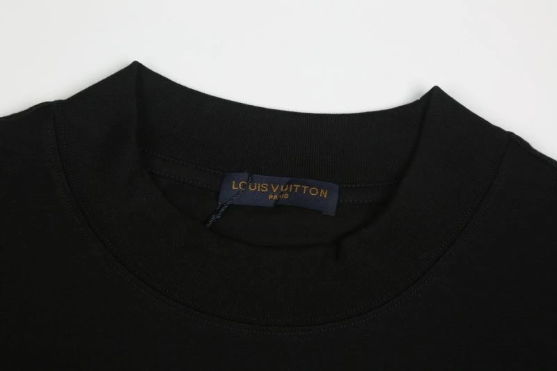 High accuracy Louis Vuitton T-Shirts