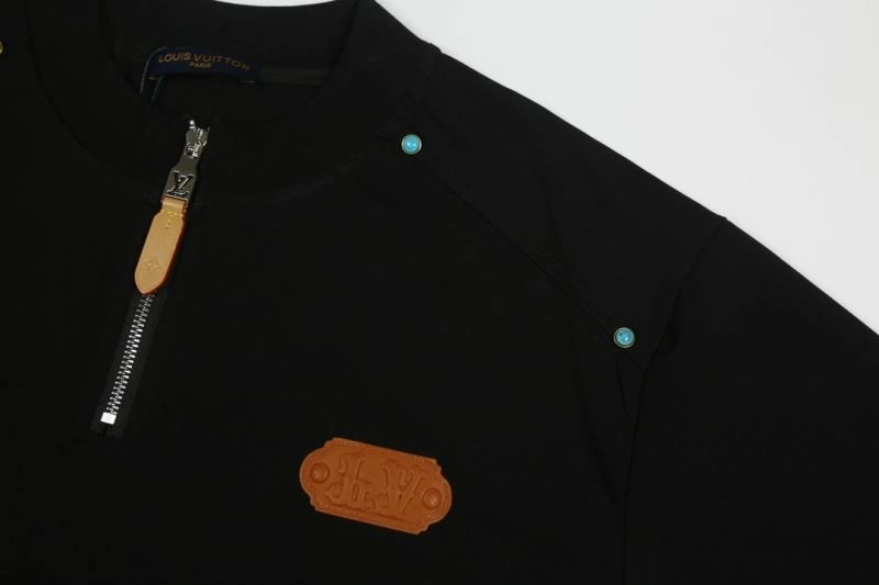High accuracy Louis Vuitton T-Shirts