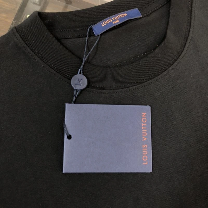 Official Louis Vuitton T-Shirts