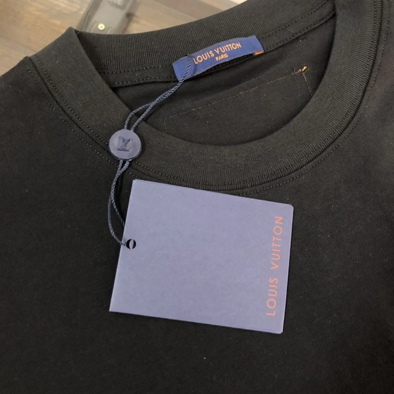 Cut-rate Louis Vuitton T-Shirts