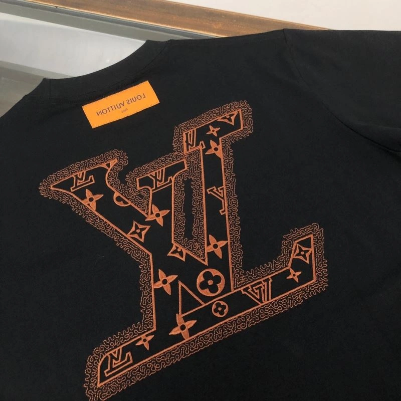 Cut-rate Louis Vuitton T-Shirts