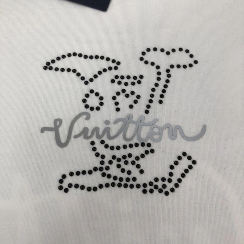 Top match Louis Vuitton T-Shirts