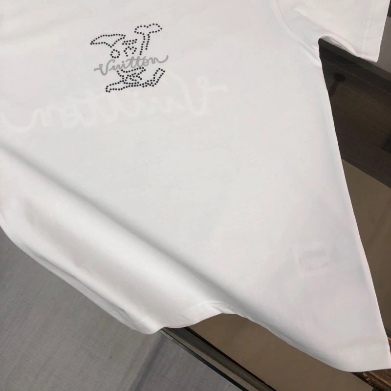Top match Louis Vuitton T-Shirts