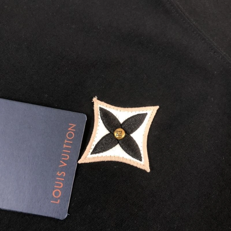 High fidelity Louis Vuitton T-Shirts