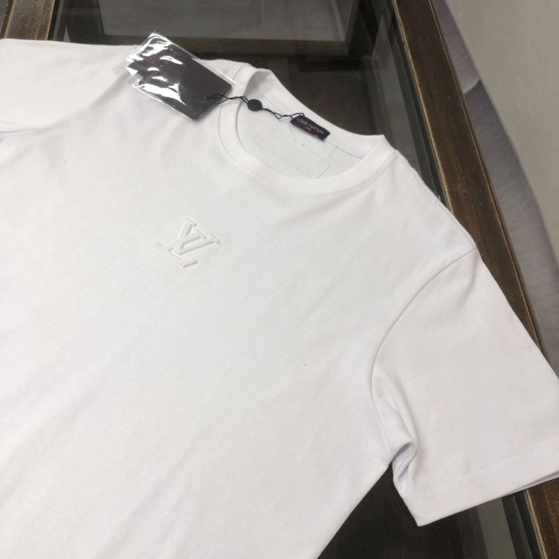 Bargain Louis Vuitton T-Shirts