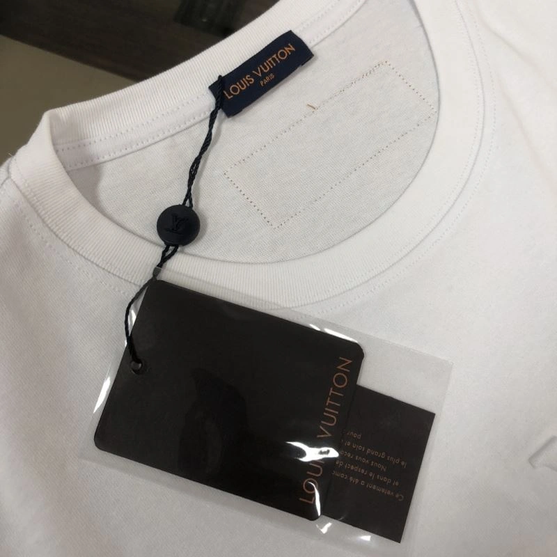 Bargain Louis Vuitton T-Shirts