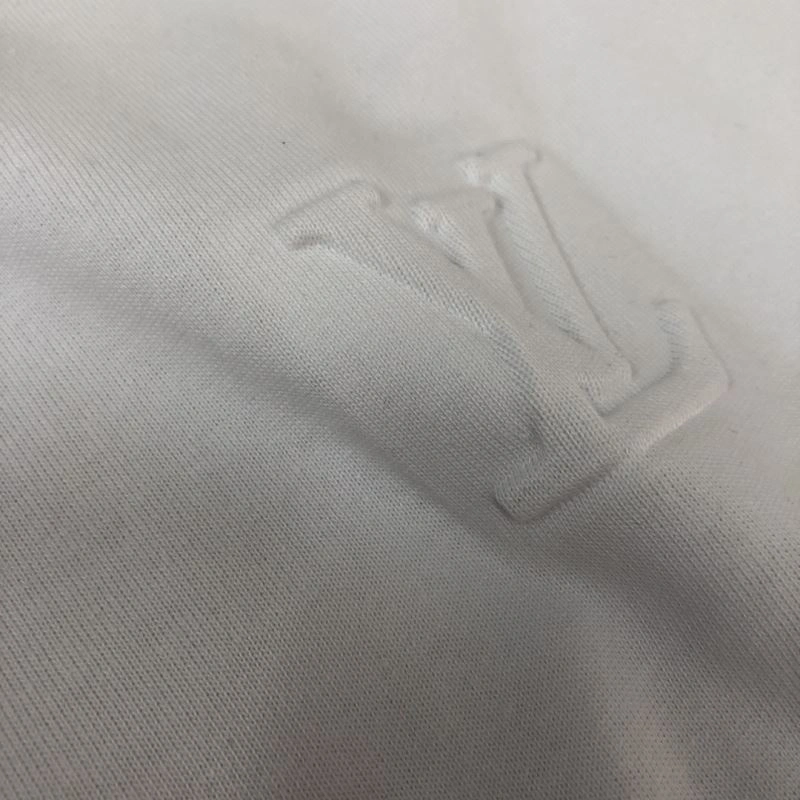 Bargain Louis Vuitton T-Shirts