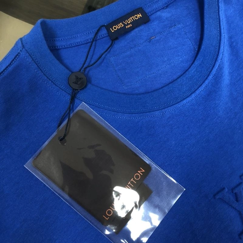 Bargain Louis Vuitton T-Shirts