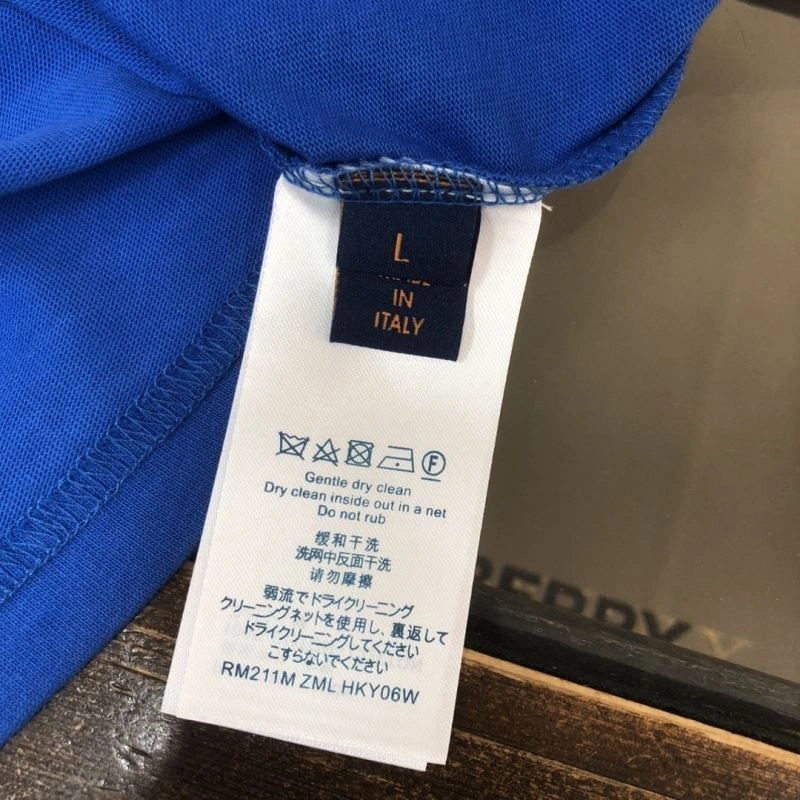 Bargain Louis Vuitton T-Shirts