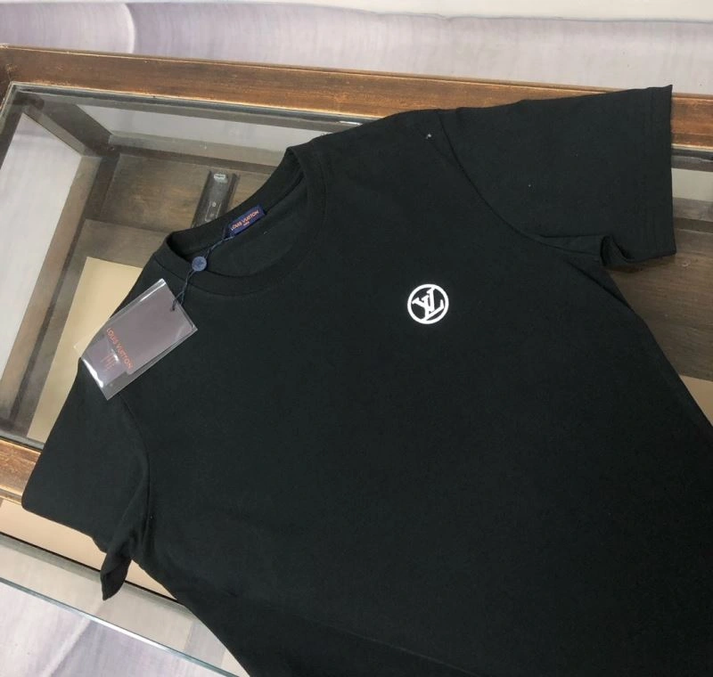 Inexpensive Louis Vuitton T-Shirts