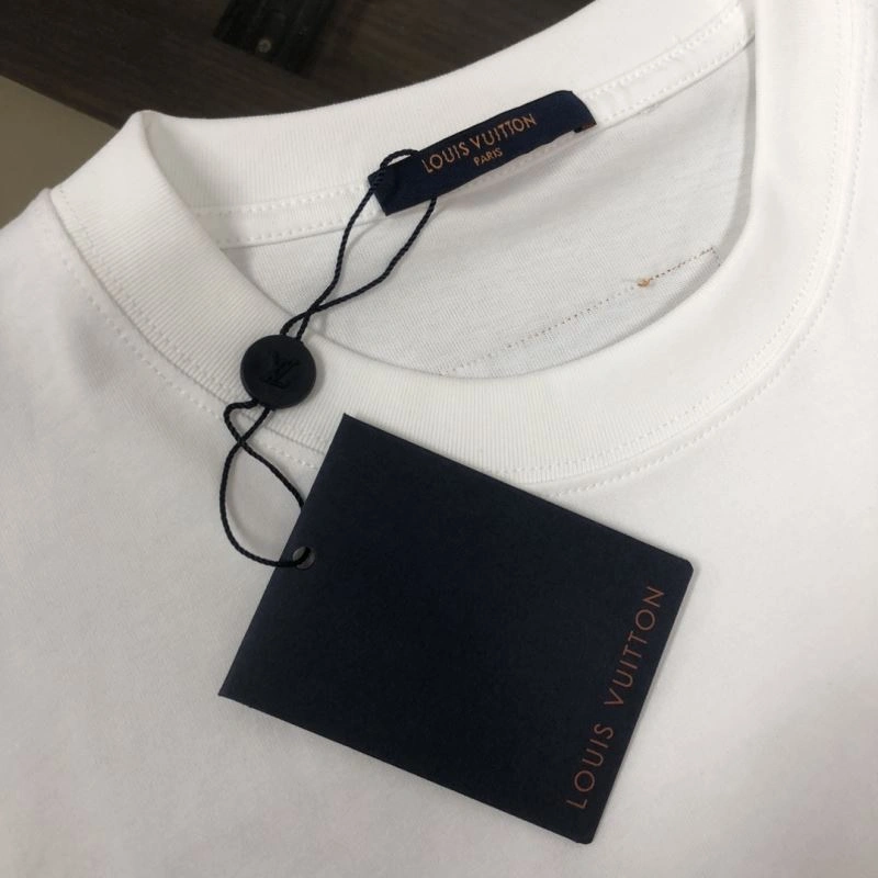 Inexpensive Louis Vuitton T-Shirts